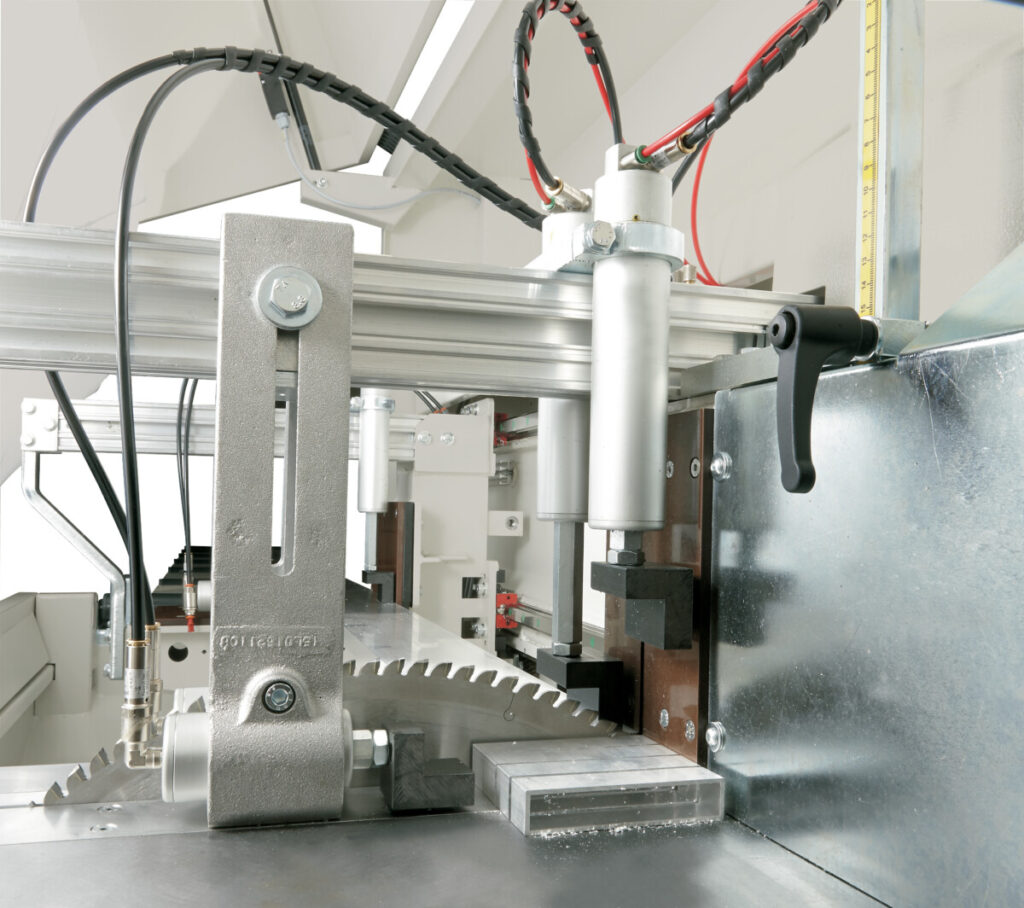 GEMMA - Autocut - Automatic Single Head Cutting Off Machine