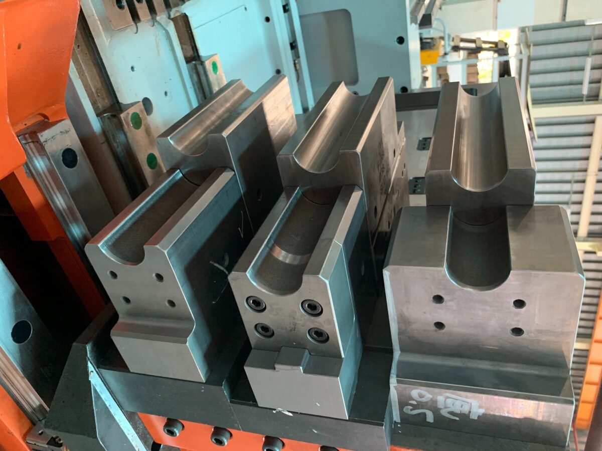 Clamp Die: High-quality Tube Bending & End-forming Tool Sets