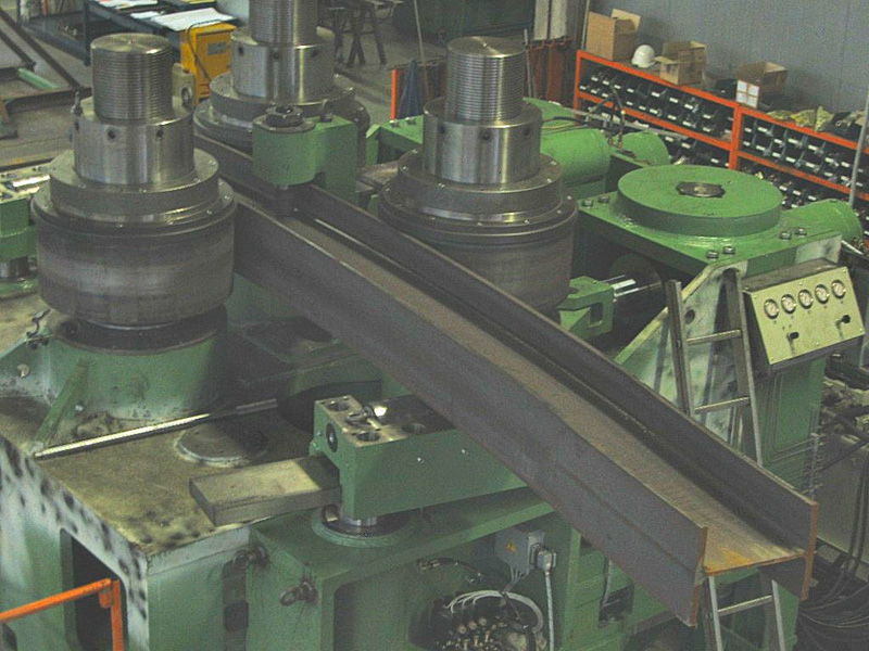 COMAC SERIES 3000 MODEL 315 Section & Profile Rolling Machine