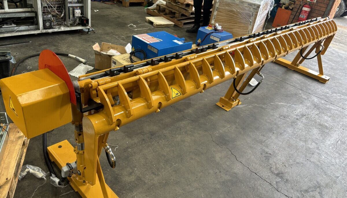 OSCAM Fixed & Adjustable-arm Mesh Bending Machine Range