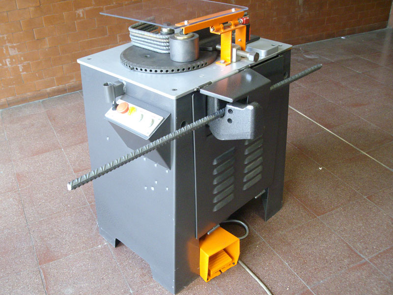 OSCAM - Rod Bending Machine with Combined Automatic Shears