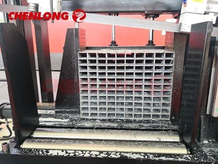 CHENLONG GH-4260/80 Semi-Automatic Industrial Horizontal Band Saw